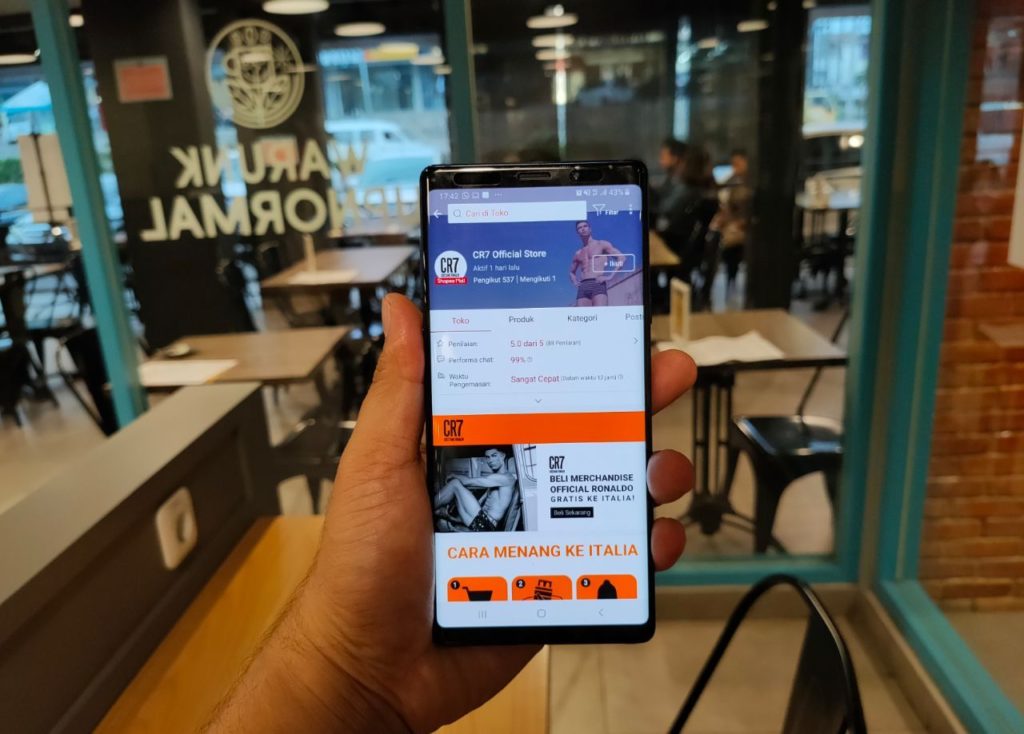 Shopee Luncurkan ‘CR7 Official Store’ untuk Penggemar Cristiano Ronaldo ...