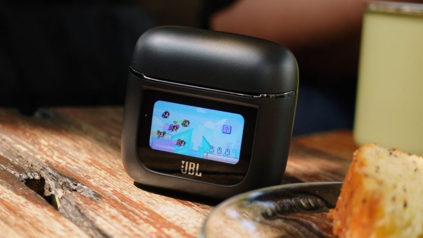 Review JBL Tour Pro 2: TWS dengan Smart Case, Bukan Untuk Semua Orang ...