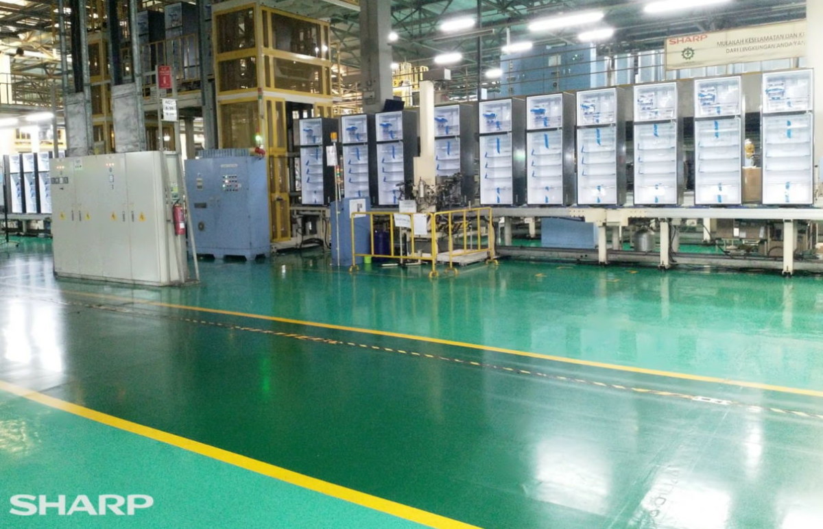 Produksi Lemari Es SHARP Indonesia Capai 25 Juta Unit