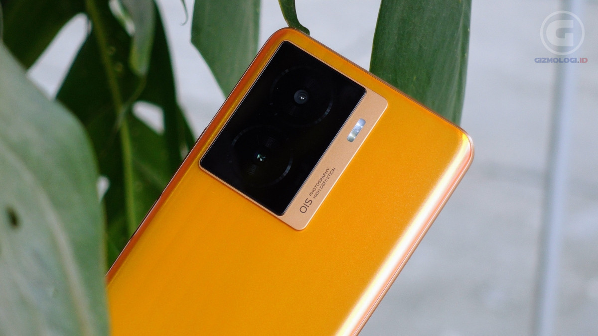 Review iQOO Z7 5G Supernova Orange: Kencang & Stylish, Kini Mulai Rp3 ...