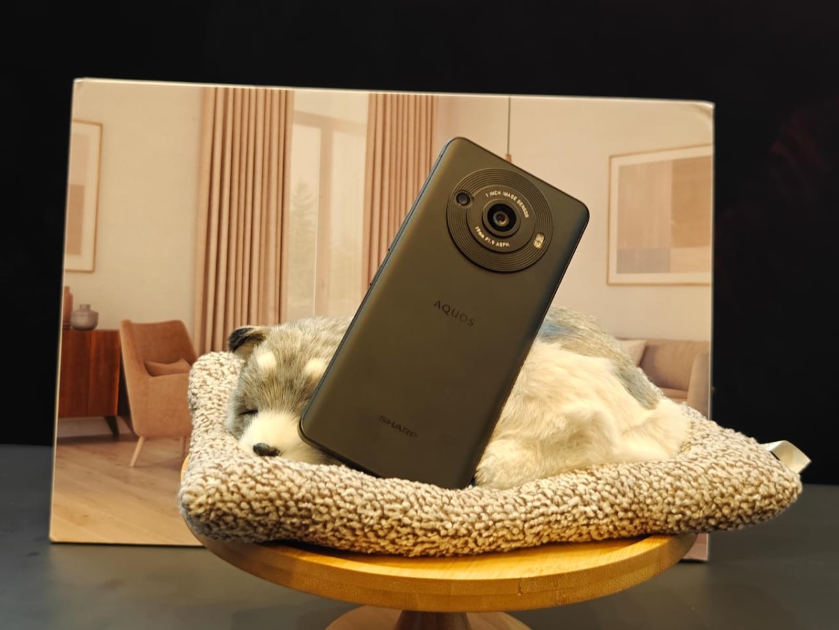 Sharp AQUOS R8s Pro Harga Rp15,9 Juta, Begini Spesifikasinya