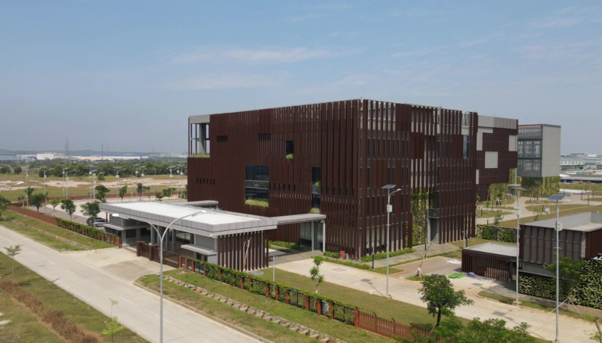 Targeting Private Customers, Telkom Introduces NeutraDC Nxera Batam ...