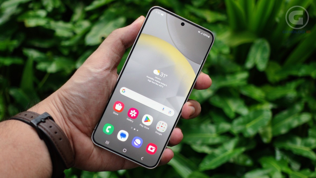 Review Samsung Galaxy S24: Si Kecil yang Kurang Menggigit - Gizmologi.id