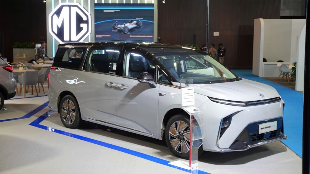 MG Maxus 9, The Most Luxurious EV MPV Wins Award at PEVS 2024 ...