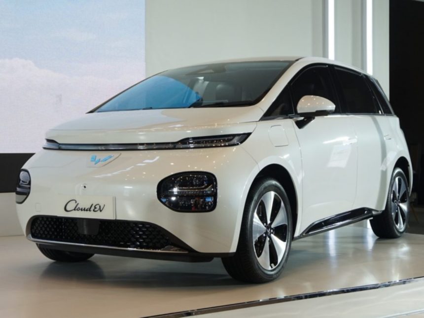 Wuling Cloud EV Can Now Be Ordered, Price IDR 400 Million - Gizmologi.id