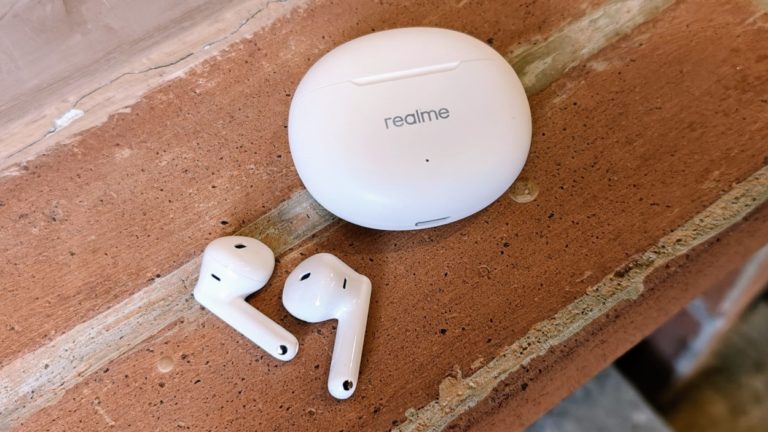realme Buds T01, TWS Open Ear Murah dengan Baterai Tahan Lama ...