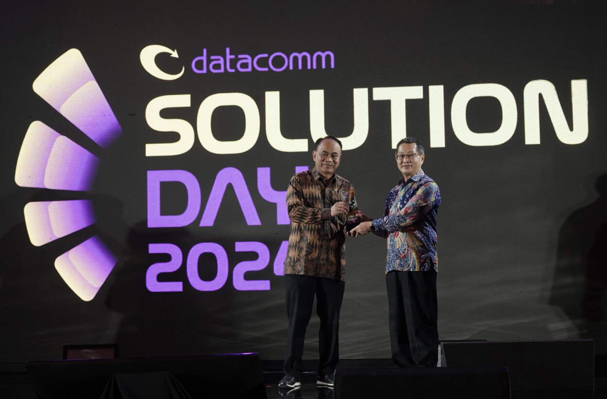 Datacomm Solution Day 2024, Presenting Cloud-Based Innovation and ...