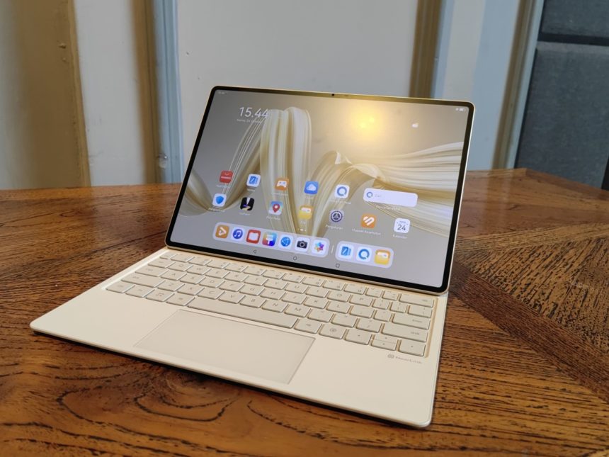 Huawei MatePad Pro 12.2, Gives a Tablet Experience with a Laptop Feel ...