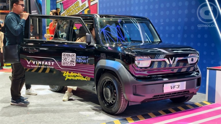 VinFast VF 3 Debuts at IIMS 2025, Mini SUV Electric Car for IDR 220 ...