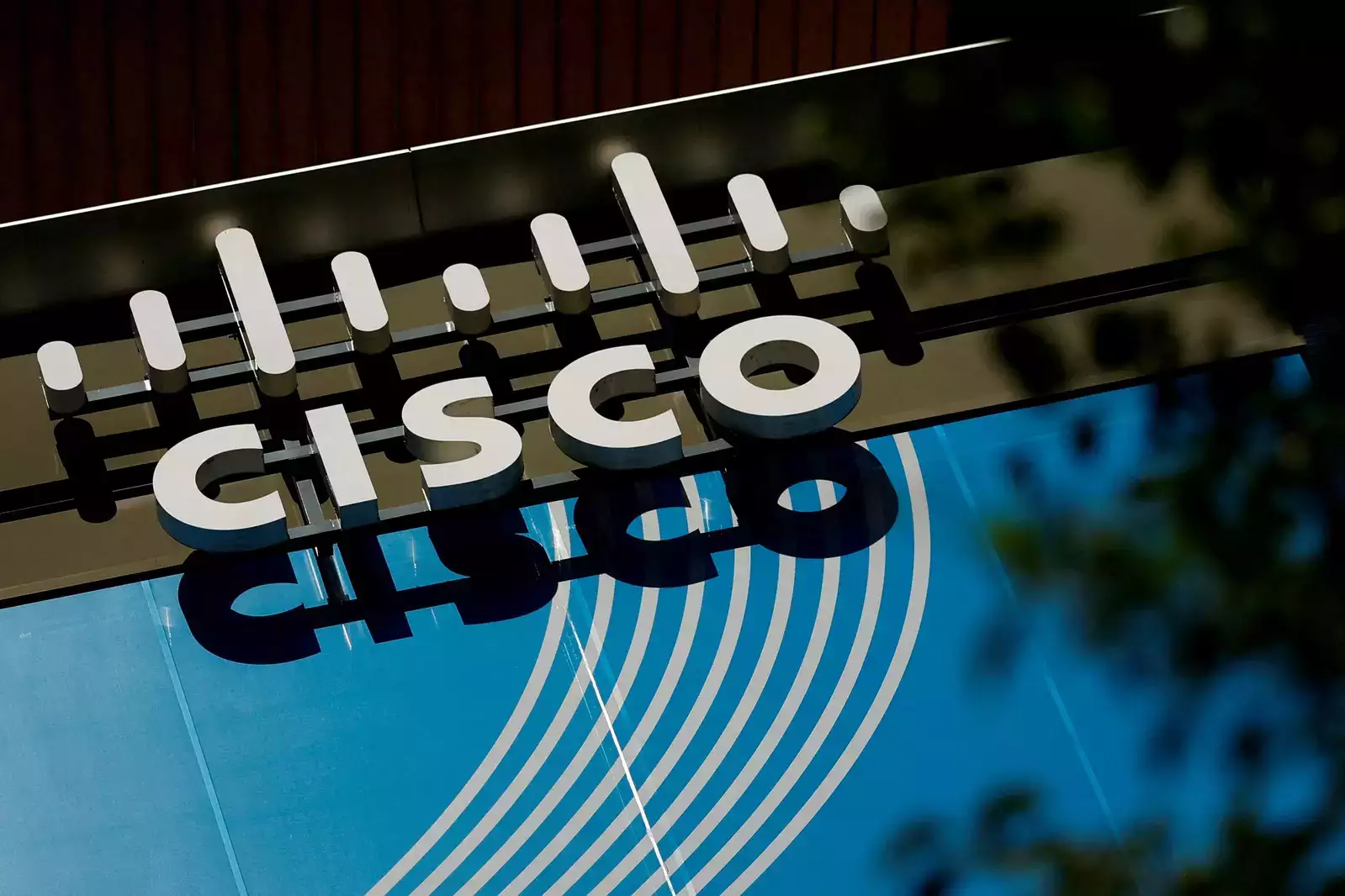 Cisco Smart Switches Tawarkan Solusi Jaringan & Keamanan Pusat Data ...